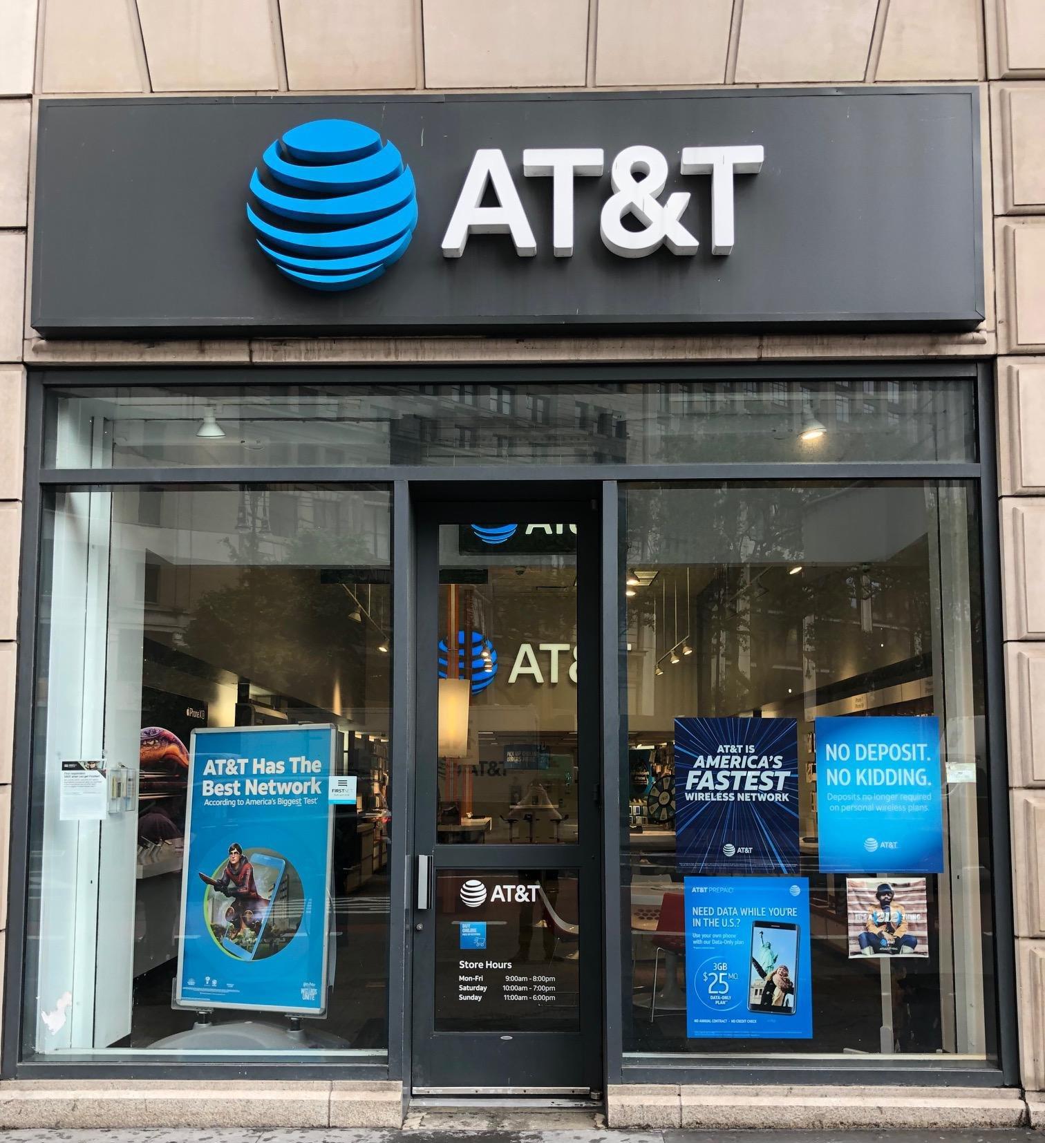 AT&T Broadway at City Hall Park | Cell Phones, Wireless Plans ...