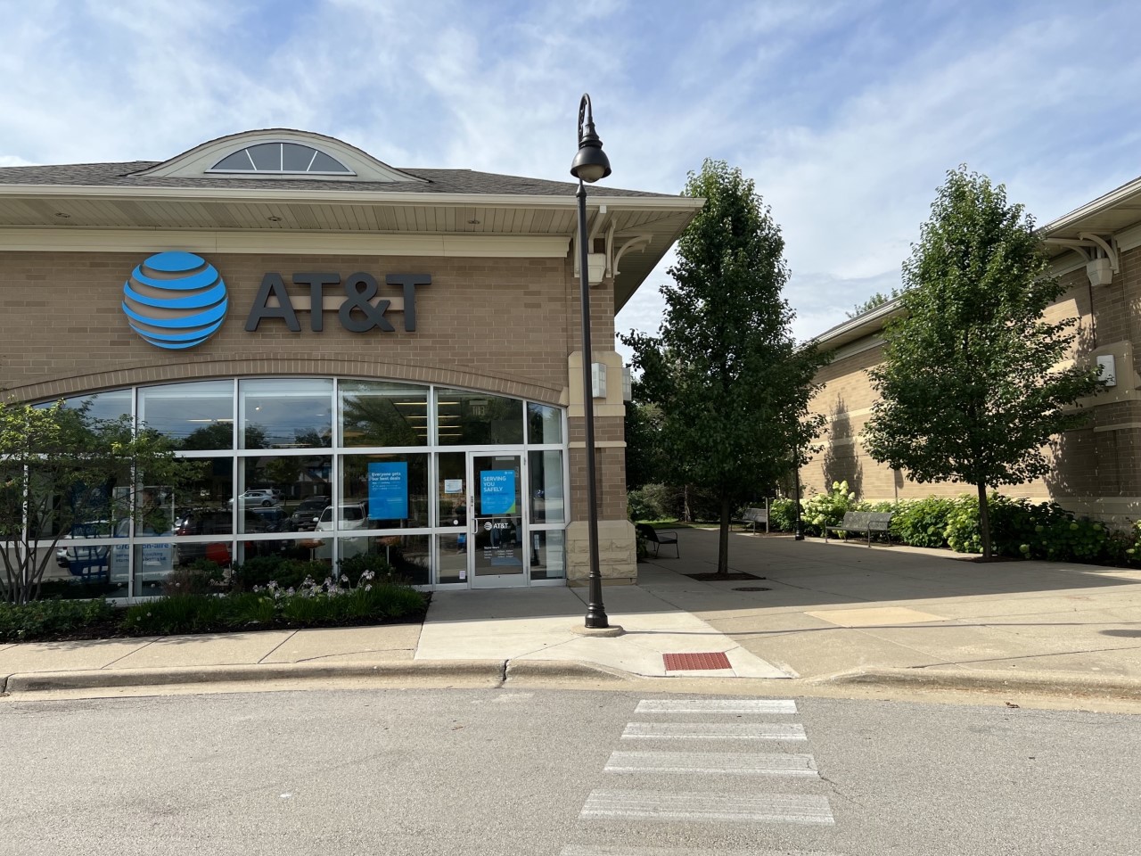 AT&T Marketplace at Darien | Cell Phones, Wireless Plans & Accessories ...