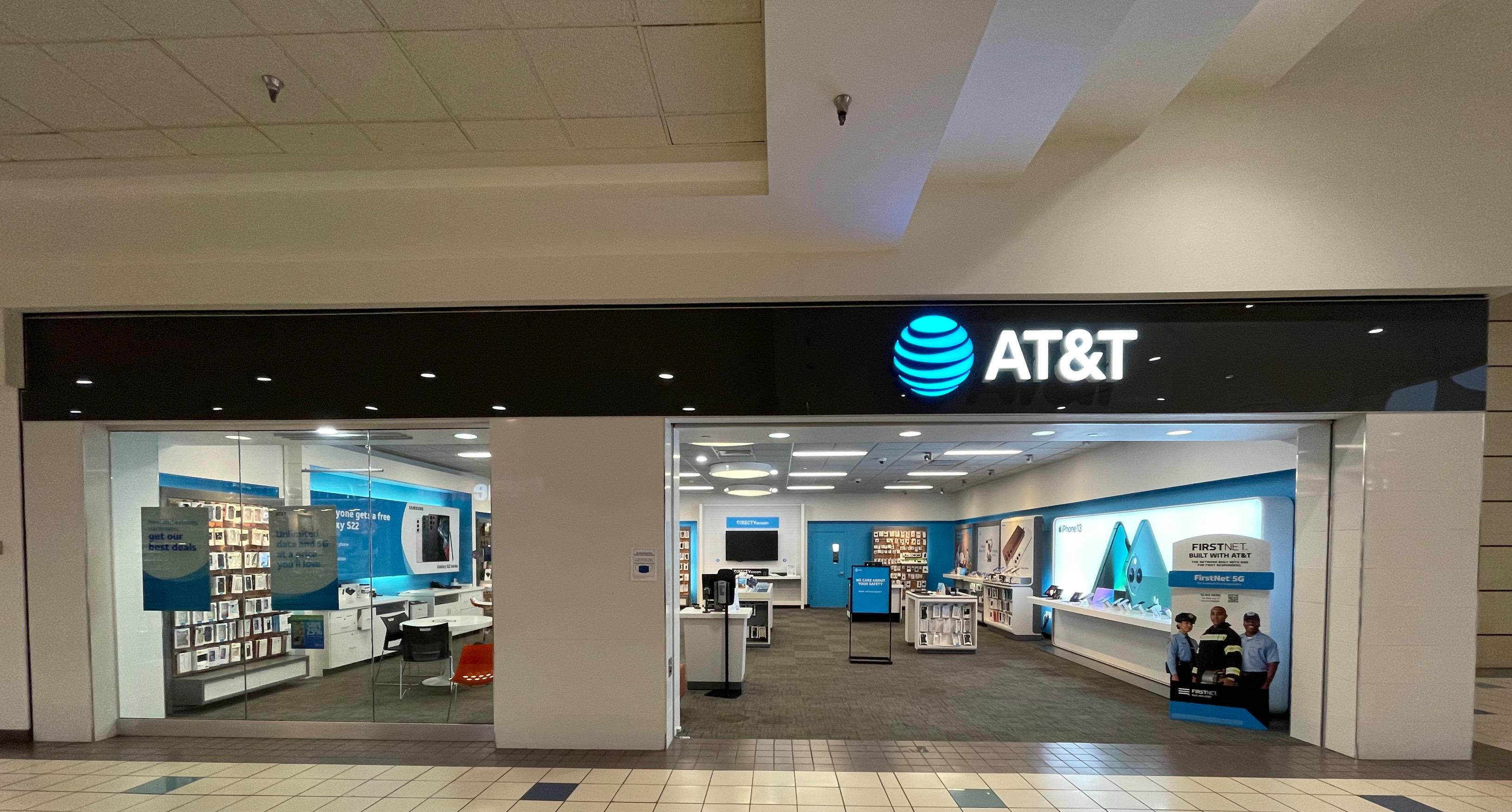 AT&T Cumberland Mall | Cell Phones, Wireless Plans & Accessories | 1262 ...