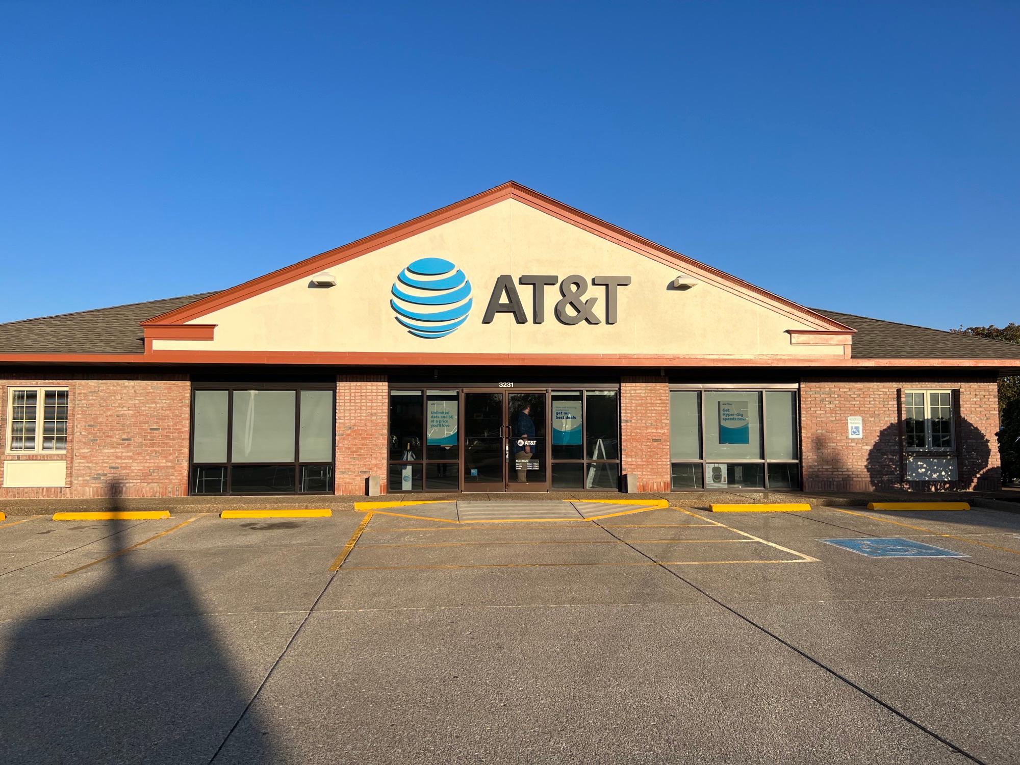 AT&T Green River | Cell Phones, Wireless Plans & Accessories | 3231 N ...