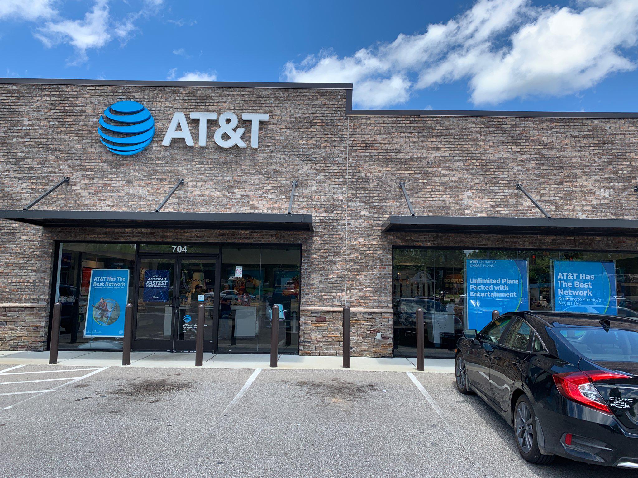 AT&T West Market Street | Cell Phones, Wireless Plans & Accessories ...