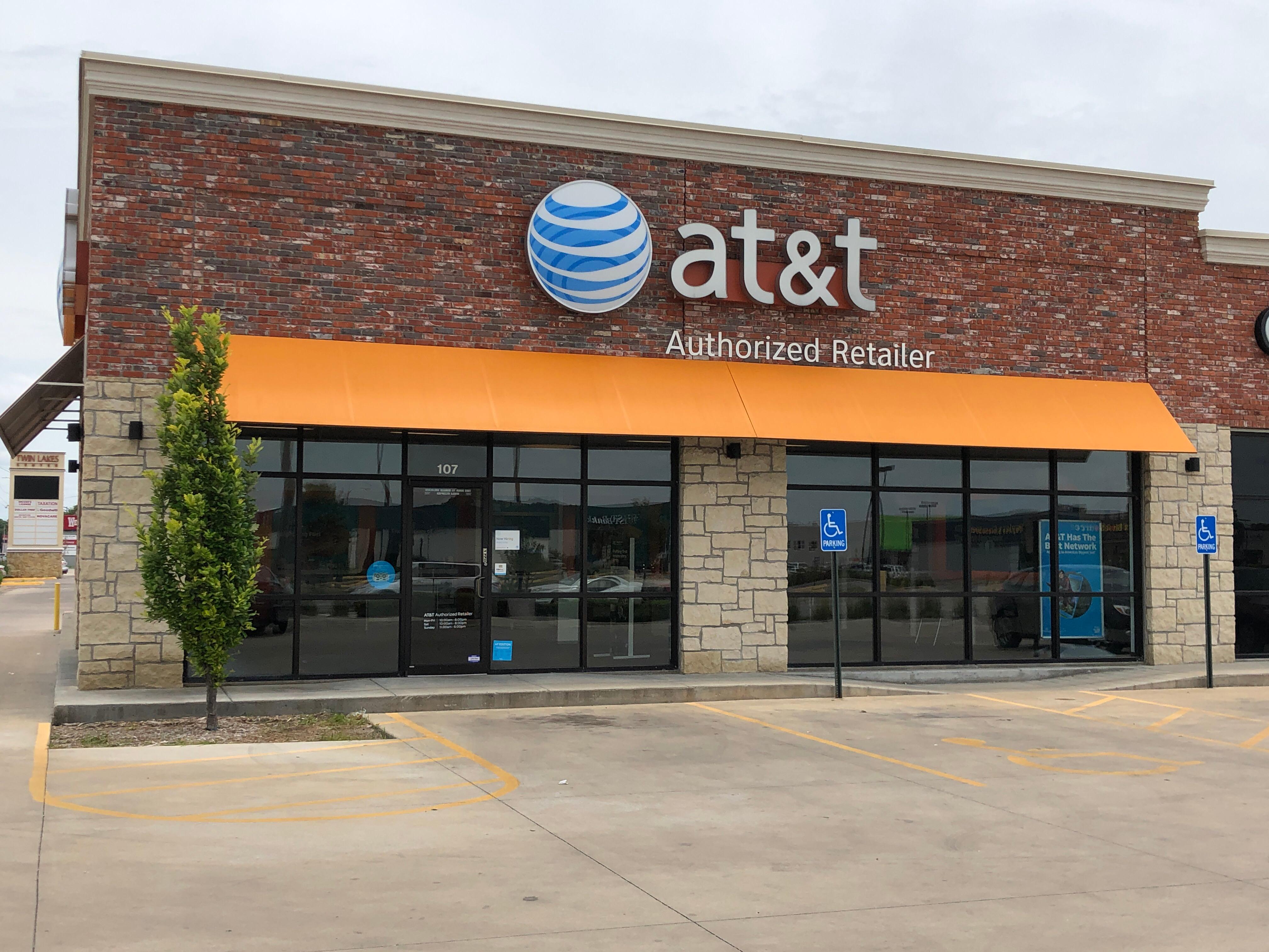 AT&T West 21st Street | Cell Phones, Wireless Plans & Accessories ...
