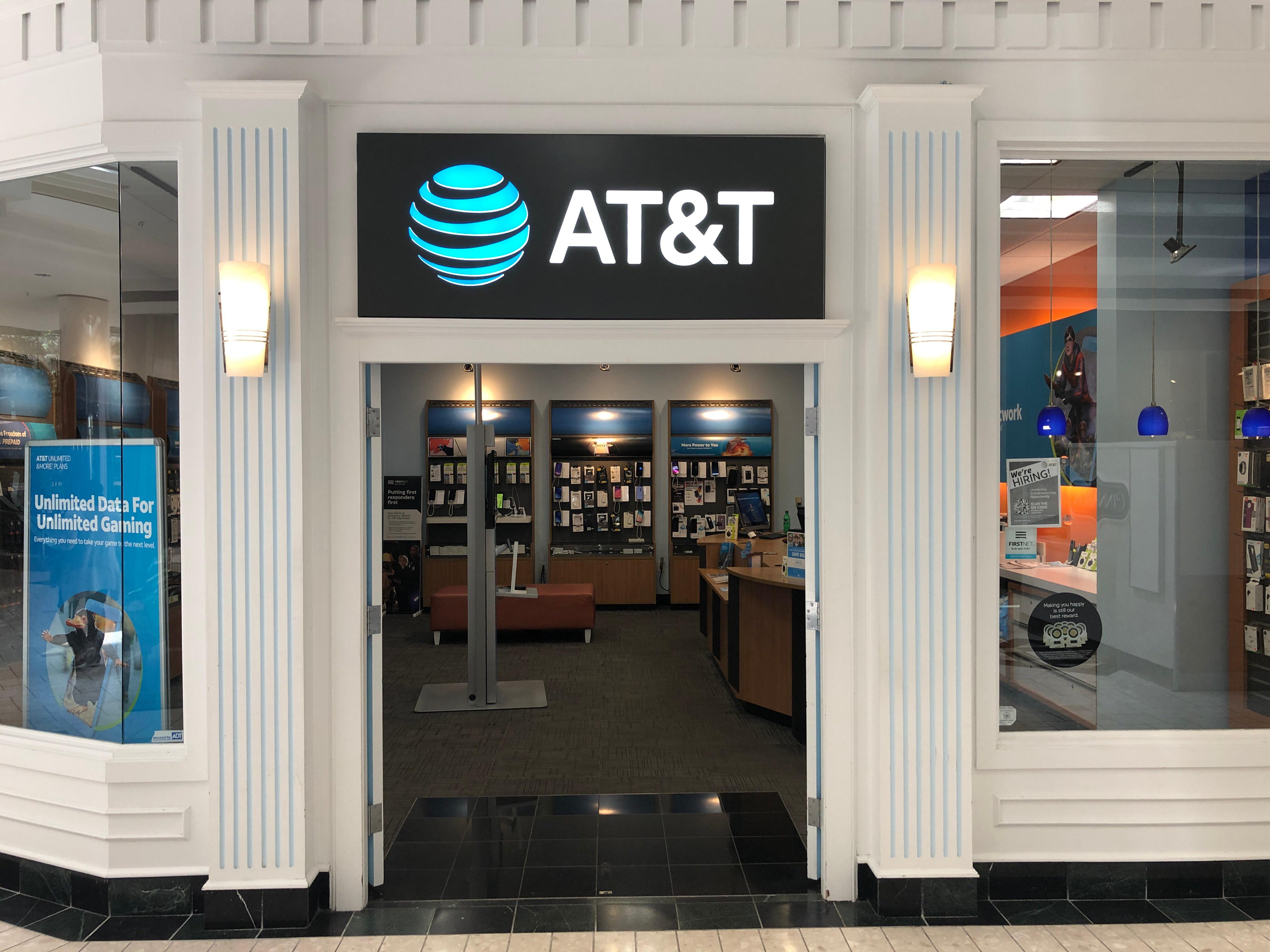 AT&T Macarthur Center | Cell Phones, Wireless Plans & Accessories | 300 ...